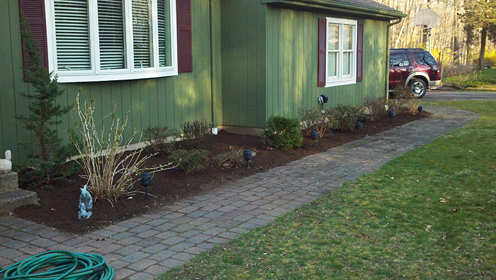 Adding mulch to your garden